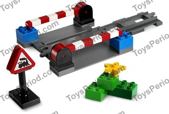 LEGO 3773 Level Crossing Set Parts List