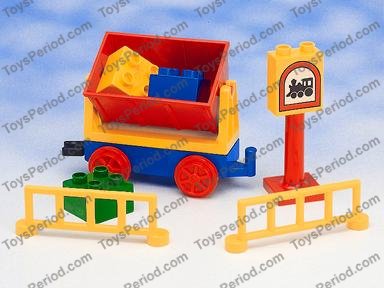 LEGO 2739 Tipping Cargo Wagon Set Parts List