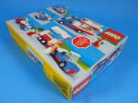 Town Theme Sets - LEGO 6590 Vacation Camper Vintage 1988