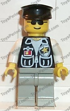 LEGO 3314 Stadium Security Instructions and Parts List