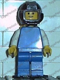 LEGO 9293 Community Workers Set Parts List