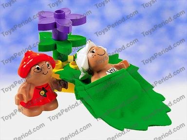LEGO 2829 Melba Strawberry and Dozey Meadowsweet Set Parts List