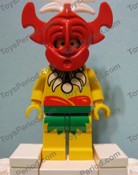 LEGO Sets with Minifigure pi068 Islander, King Kahuka