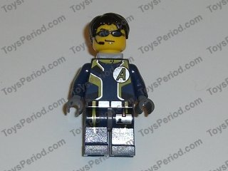 LEGO 8631 Mission 1: Jetpack Pursuit Instructions and Parts List