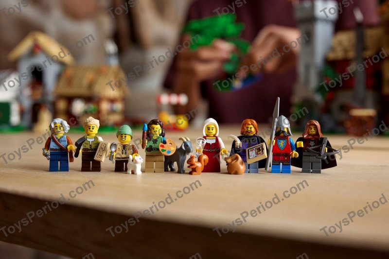 LEGO 10332 Medieval Town Square Set Parts List