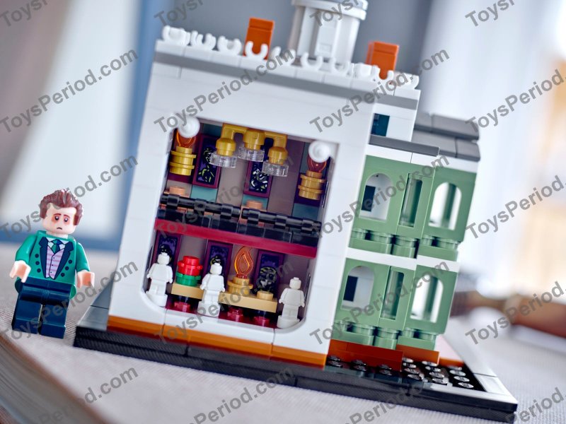 LEGO 40521 Mini Disney The Haunted Mansion Set Parts List