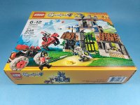 Castle Theme Sets - LEGO 70402 The Gatehouse Raid Retired 2013 Castle ...