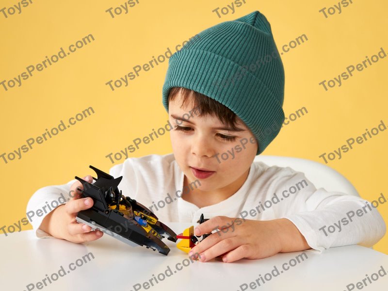 LEGO 76158 Batboat The Penguin Pursuit! Set Parts List