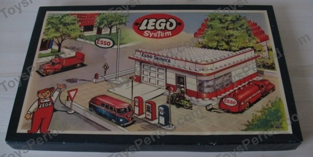 LEGO 1310 Esso Filling Station Instructions and Parts List