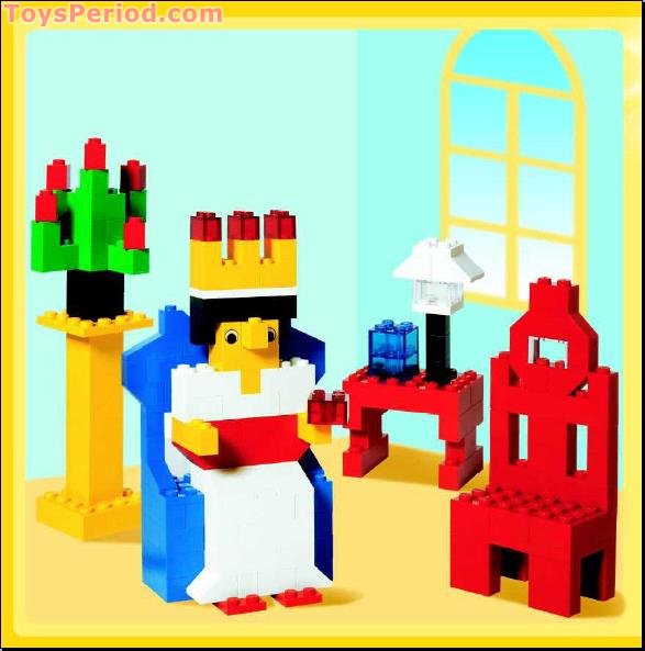 LEGO 4028 World of Bricks Blue Bucket Instructions and Parts List