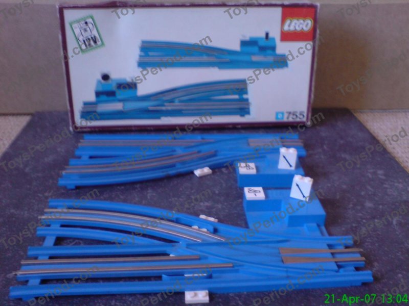 LEGO 755 Left and Right Switches Set Parts List