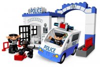 LEGO 5602 Police Station Instructions and Parts List