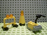 LEGO 7904-4 Advent Calendar 2006, City (Day3) Traffic Cone, Barricade ...