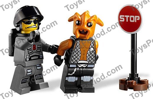 LEGO 5970 Freeze Ray Frenzy Set Parts List