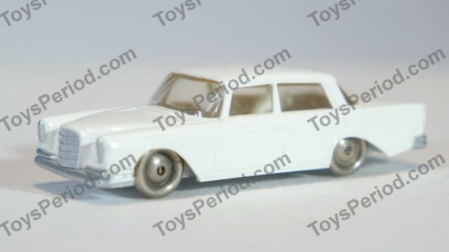 LEGO Sets with Part 664pb01 HO Scale, Mercedes 220S