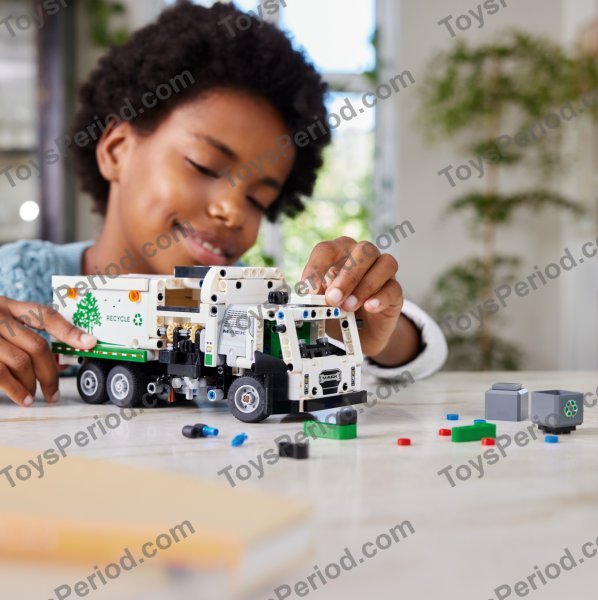 LEGO 42167 Mack LR Electric Garbage Truck Set Parts List