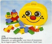 LEGO 1576 Imagination Starter Set with Happy Face Carrying Case Parts List