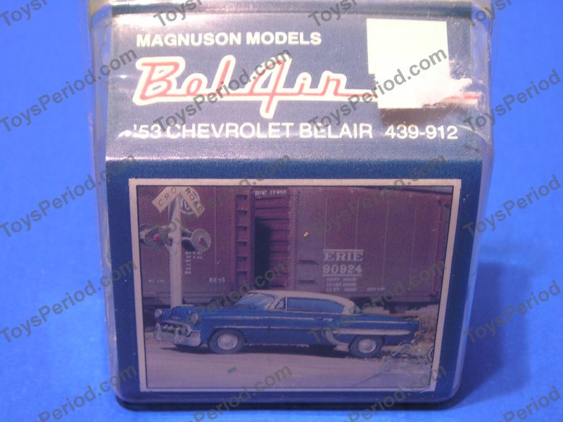 HO Accessories - Magnuson 439-912 Chevy 1953 Belair HO Scale Car Model Kit
