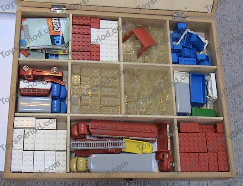 LEGO 822-2 Wooden Storage Box Medium (Single Latch) with Contents Set ...